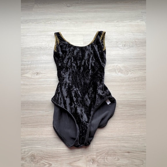 Yumiko | Other | Yumiko Veronique Xl | Poshmark